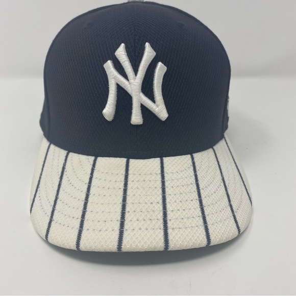 New Era | Accessories | New York Yankees Baseball Hat Cap White Stripe ...